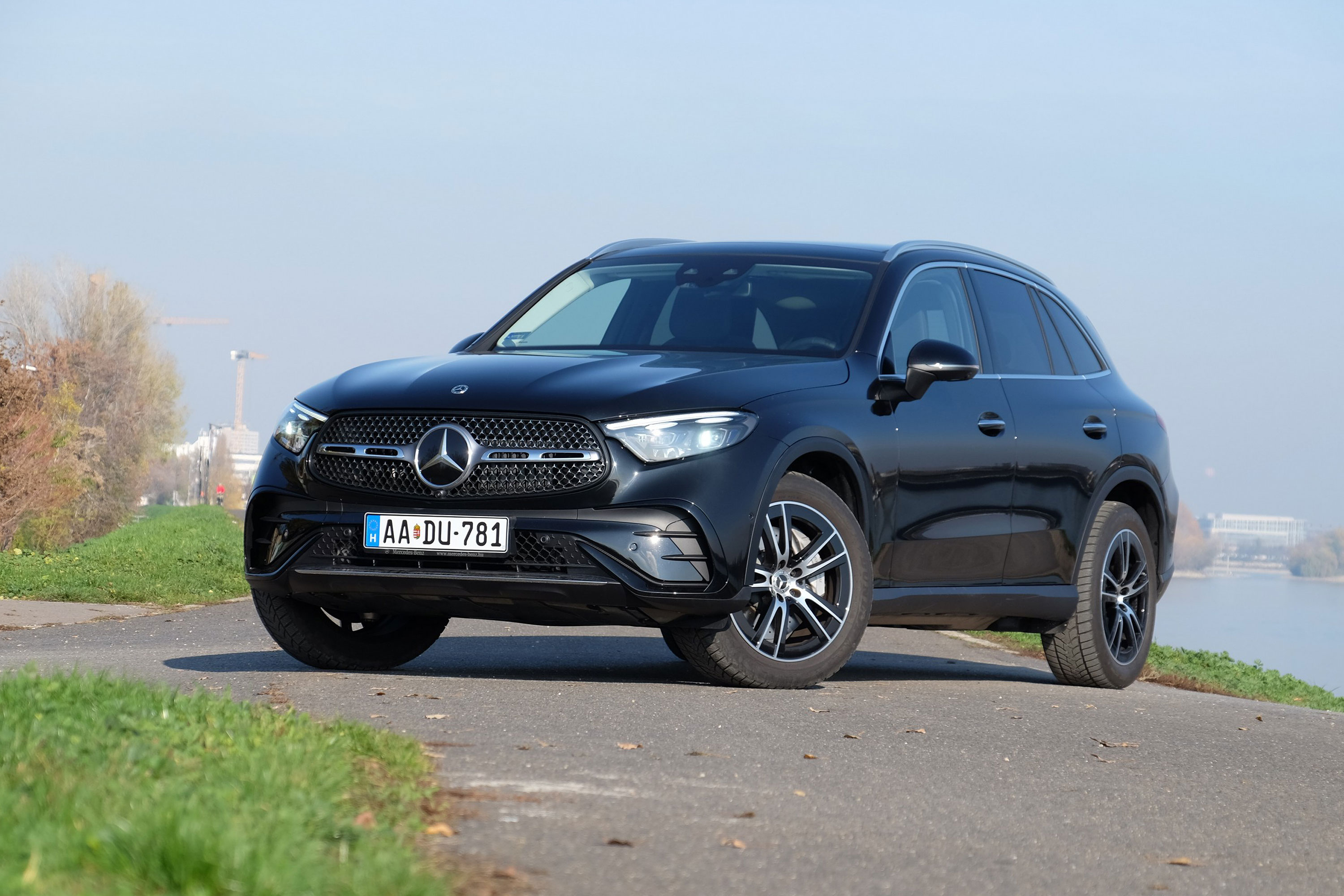 Eladó MERCEDES-BENZ GLC 300 Városi terepjáró (crossover) (2019 ...